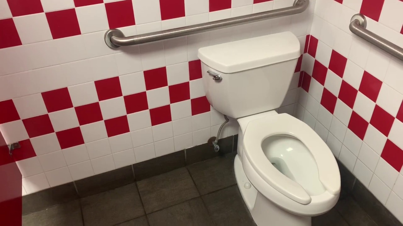 PUBLIC RESTROOM REVIEW- Five Guys (Robinson, PA) - YouTube