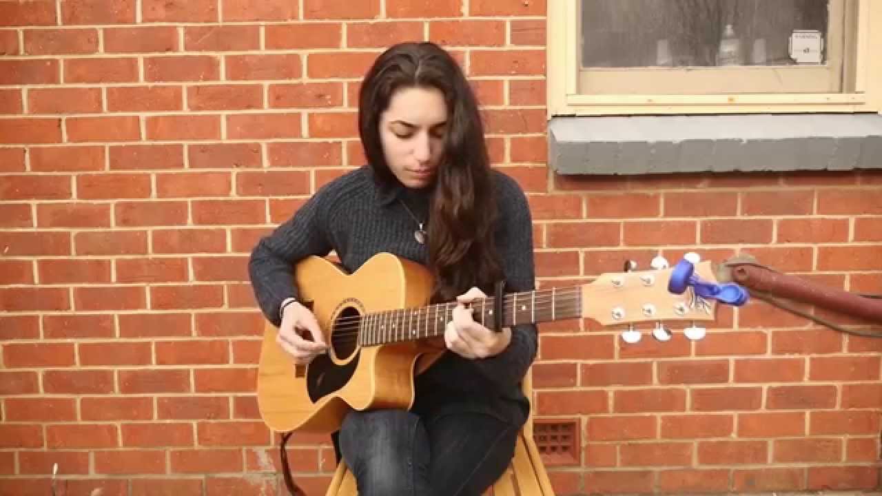 Georgia Maq - Footscray Station (Extended Family) - YouTube