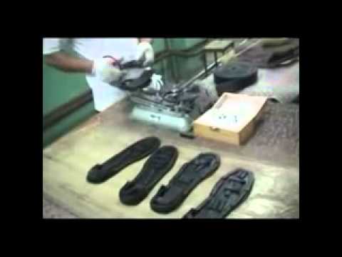 Rubber shoe molding machine part 1 - YouTube