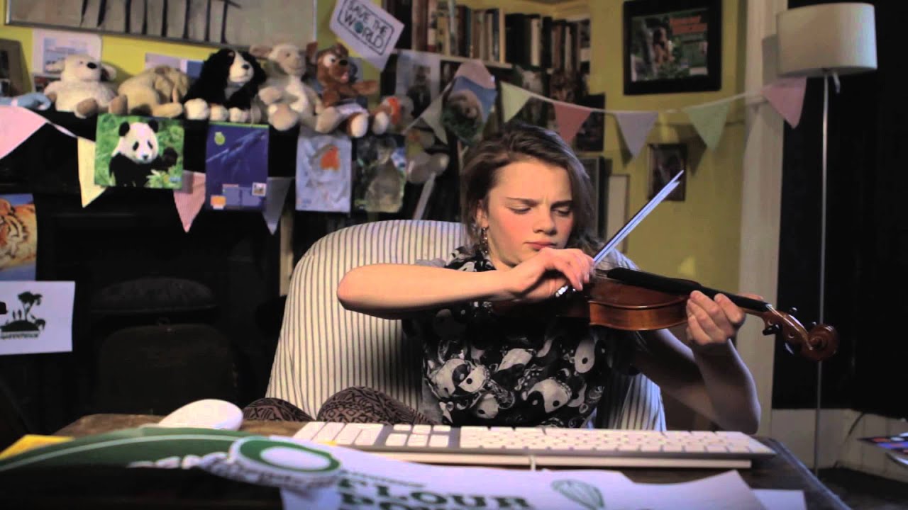 Coco Uncovers a Secret... - Season 3, Episode 6 - YouTube