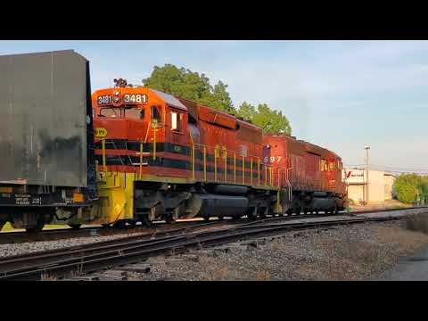 CFE 5597 East through Valparaiso - YouTube