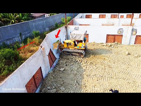 Danger driver dozer!! Power Hit wall to fill land outside use stone ...