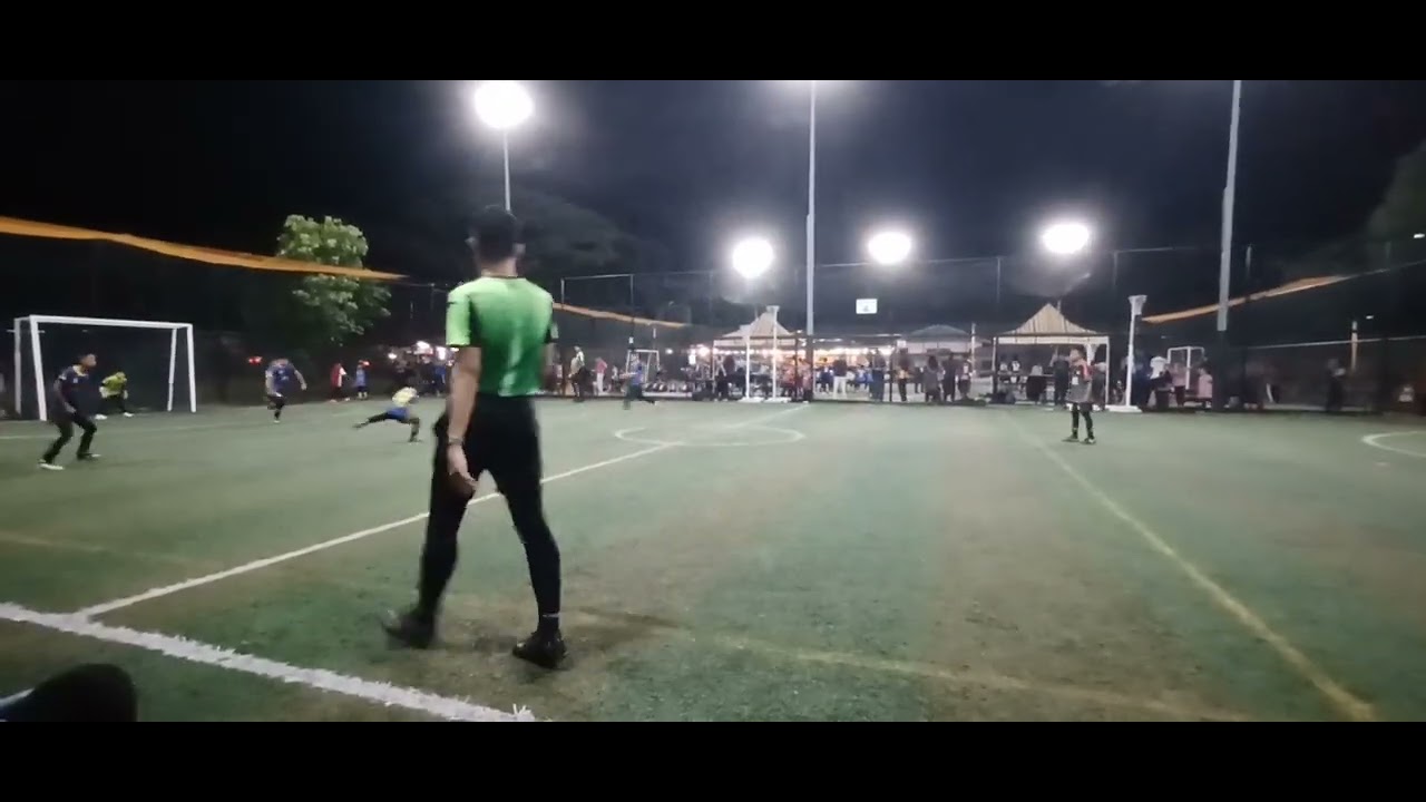 FRIDAY NIGHT FUTSAL : IIUM Mustangs Soccer Kids vs BRPK - YouTube
