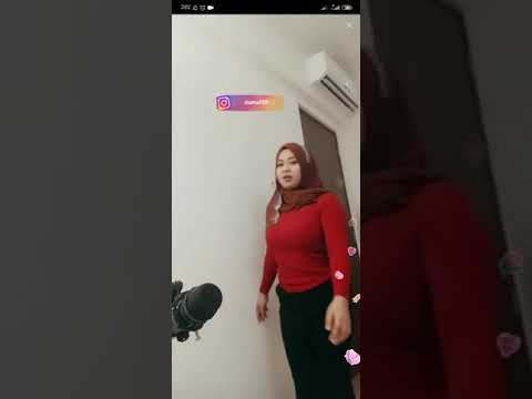 Tante goyang tipis tipis