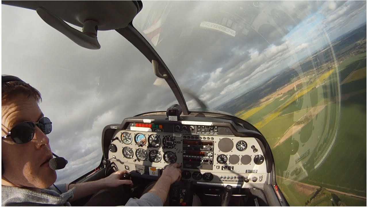 GoPro Flying HD - A flight to Old Sarum for circuits - YouTube