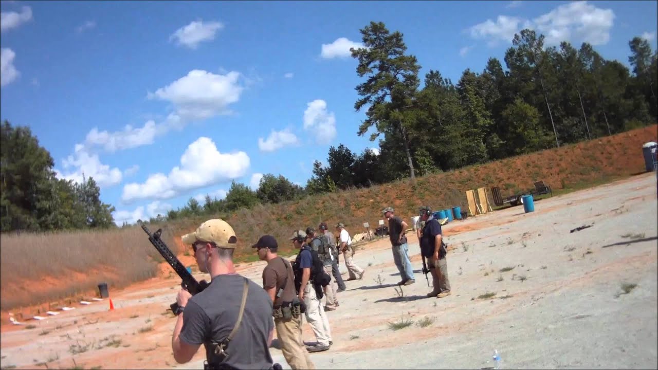 Kyle Defoor: Shooting on the Move with an AR-15 - YouTube