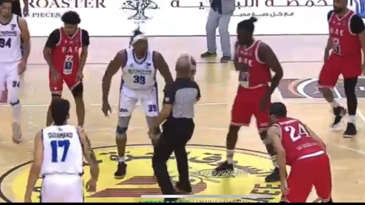 See How Dwight Howard and Strong Group Philippines Overwhelms UAE in ...