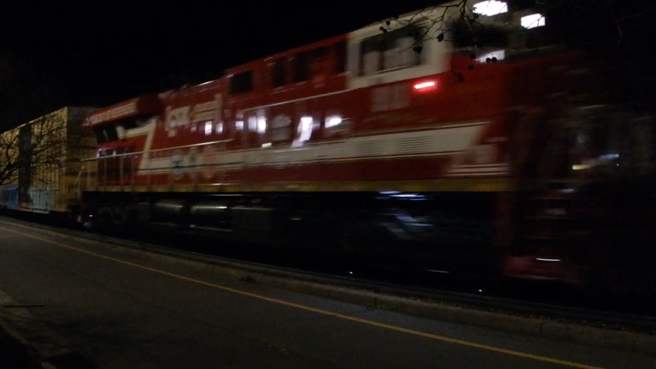 CSX Q409-18 With All Three Pride In Service Units! - YouTube