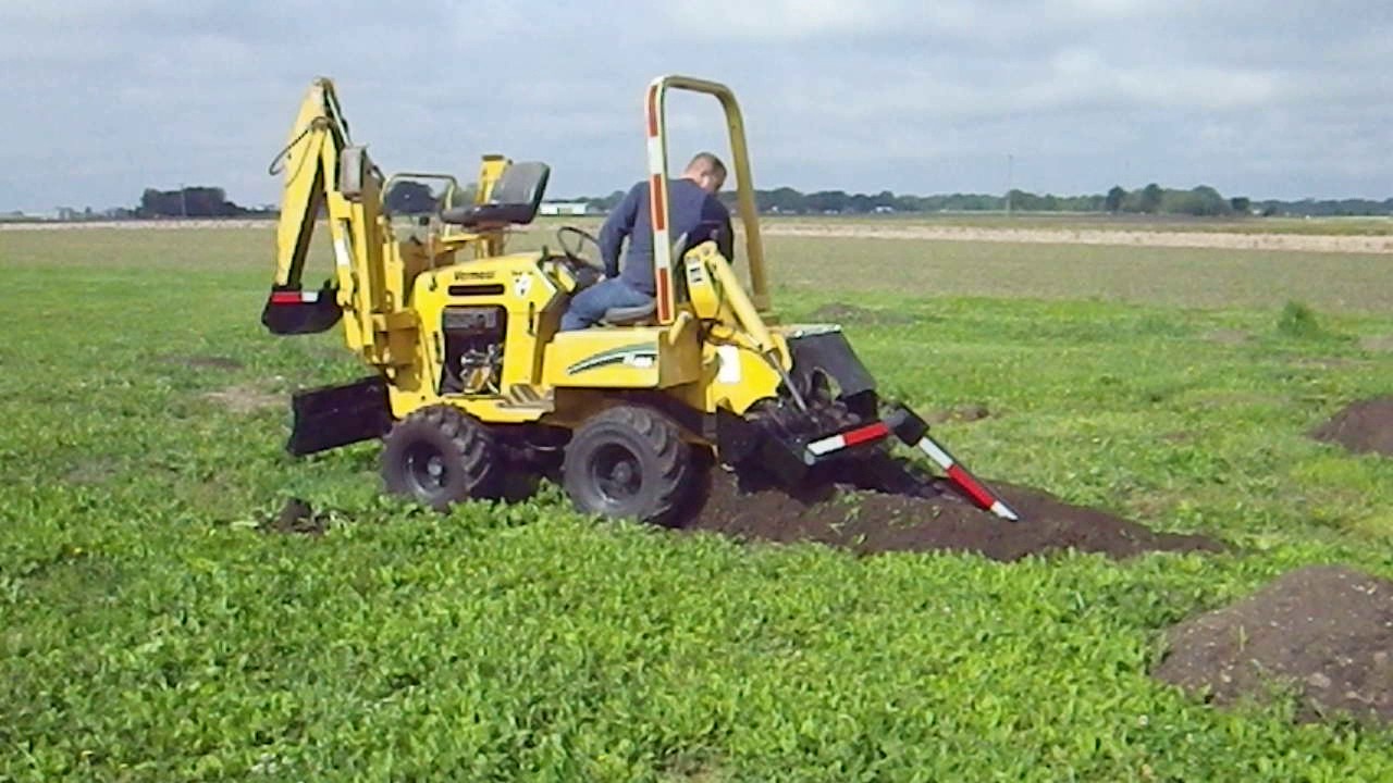 2008 Vermeer RT450 Trencher. - YouTube