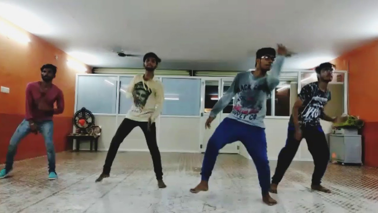 Fast Class Song Dance performance /#Kalank Movie - YouTube