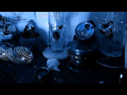 LETS TAKE HITS FROM THE BONG!!!!RIP N DIP SESSION NUMBER #3
