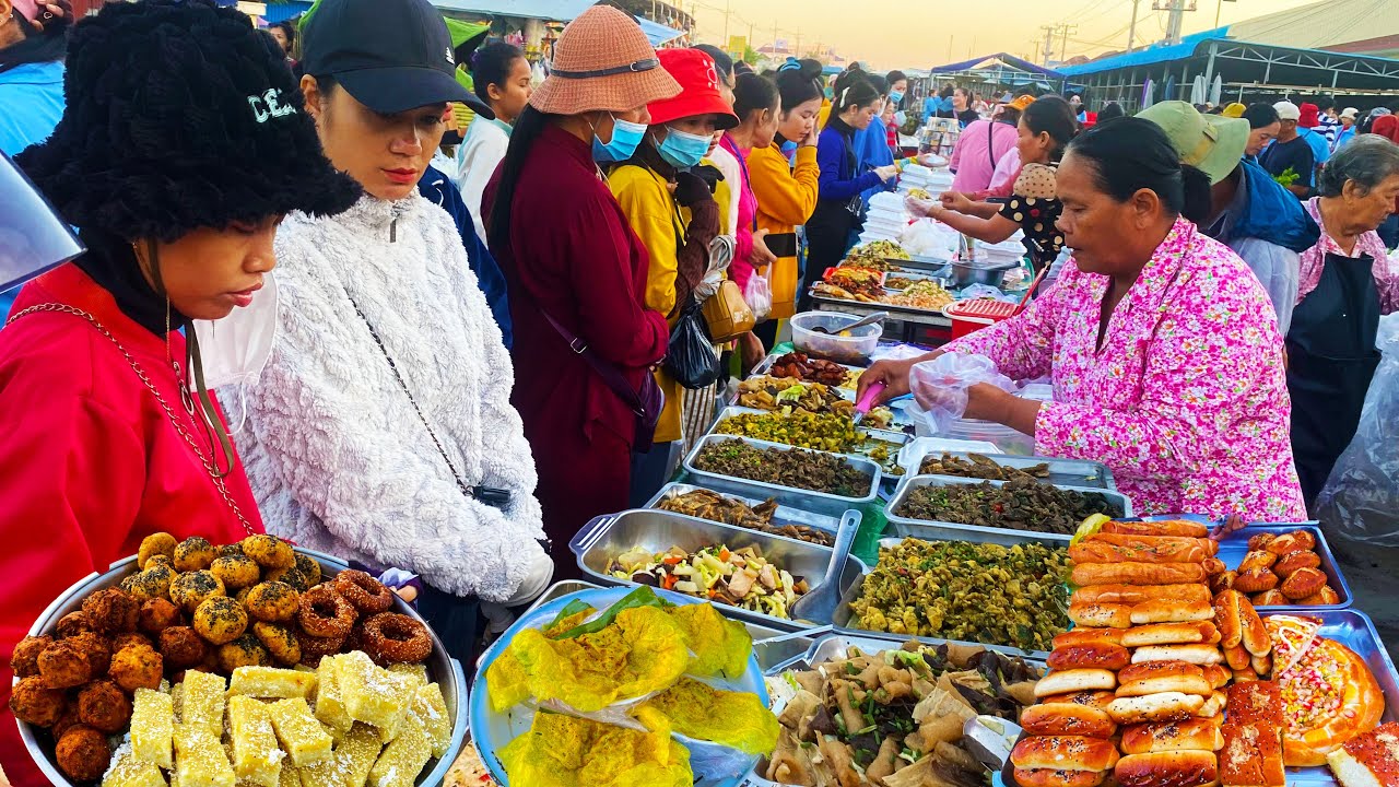 How Cambodian Factory Workers Eat on a Budget | Rural Street Food Tour ...