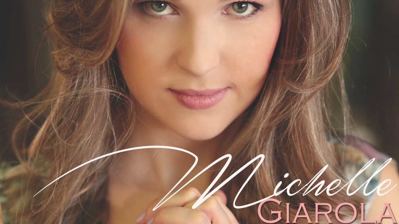 Michelle Giarola - Louvor Ungido - YouTube