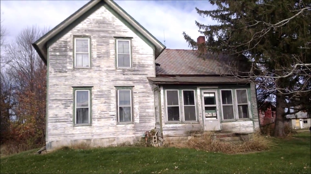 Metal detecting 1840 Farm where the Buffalo roam - YouTube