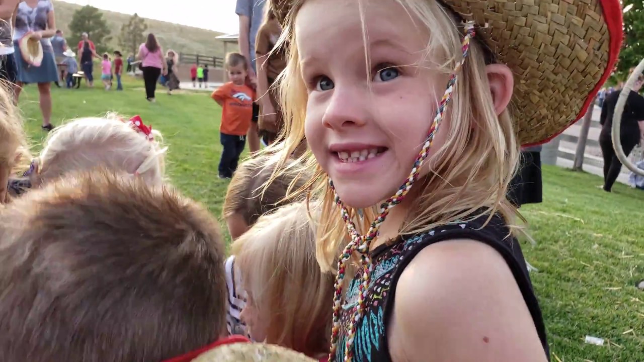 Western Night 2018 Lasso Game - YouTube