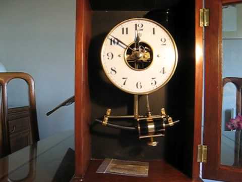 Bulle-clock.AVI - YouTube