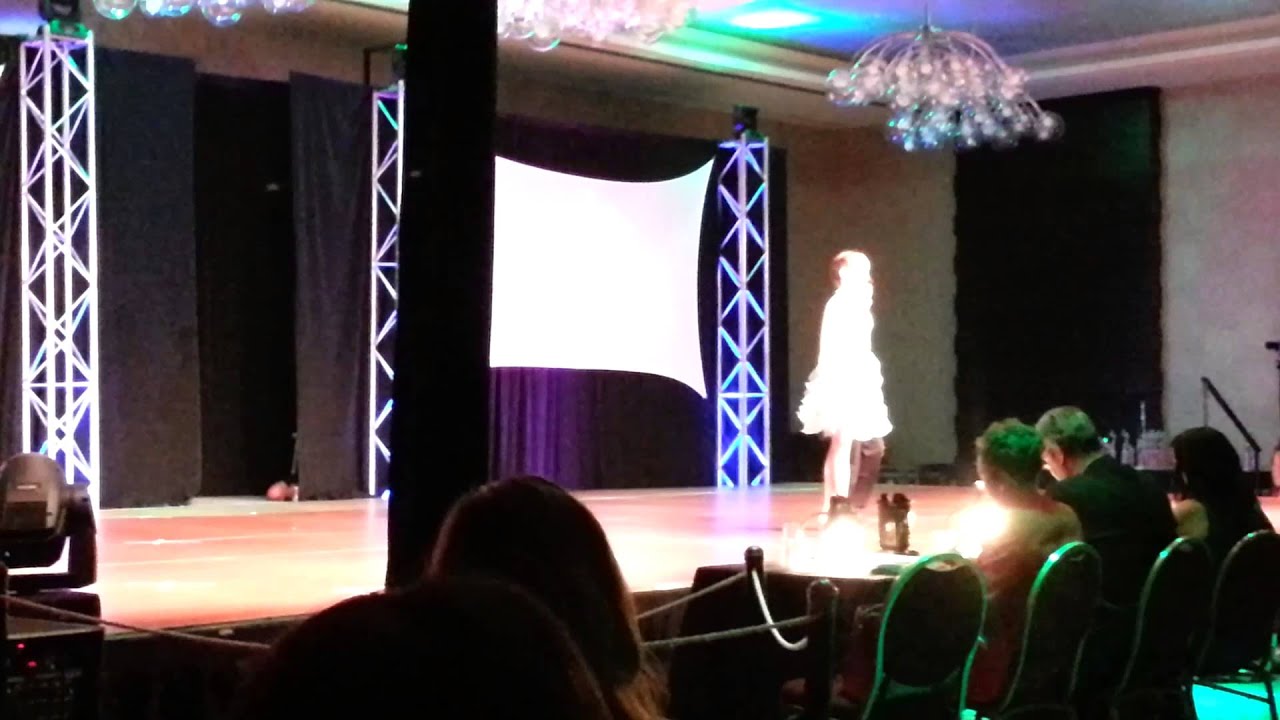 Skyler Collins showing off her formal dress - YouTube