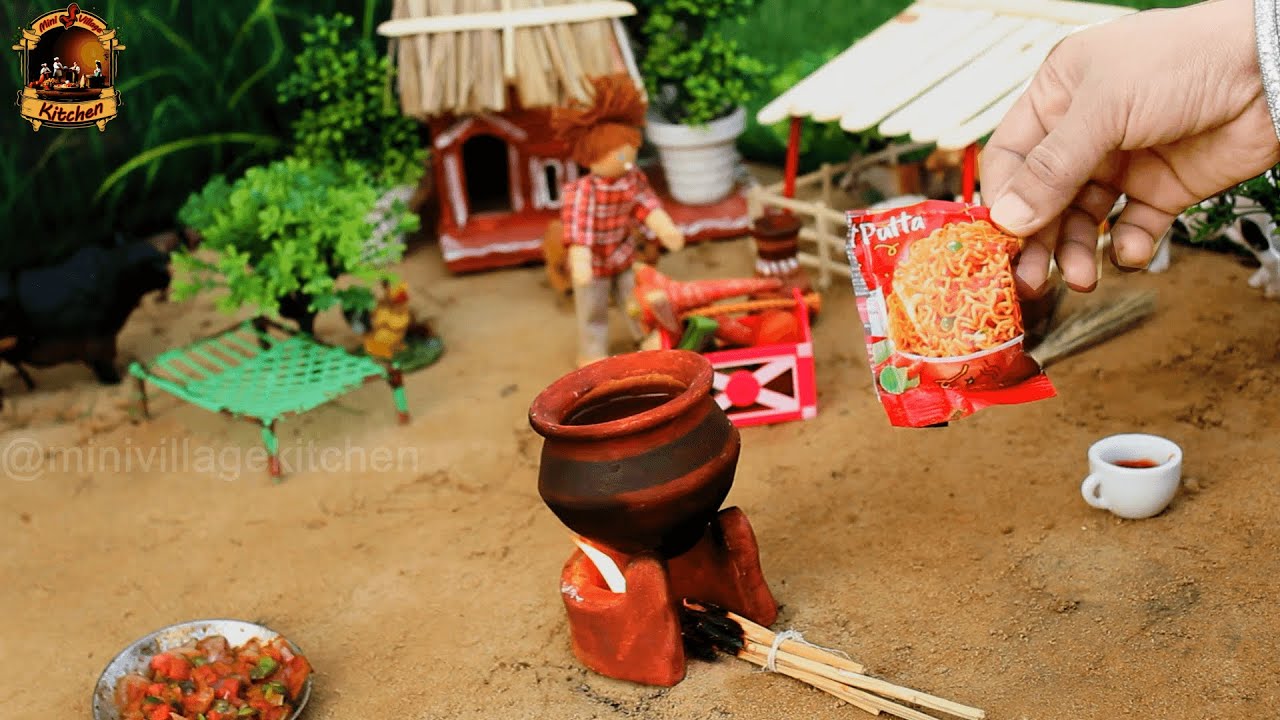 Miniature Masala Maggi Noodles | Maggi Recipe | Mini Village Kitchen ...