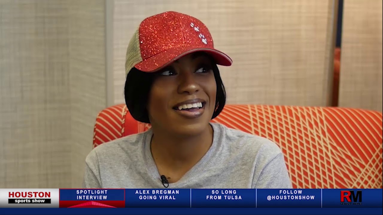 Houston Sports Show: Corey Davis Mom Spotlight Interview - YouTube