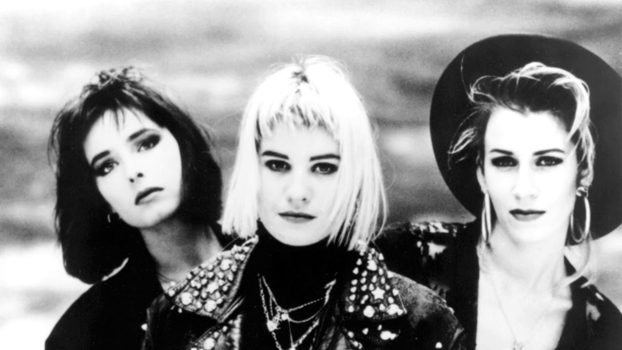 Bananarama - Look On The Floor (Remix) - YouTube