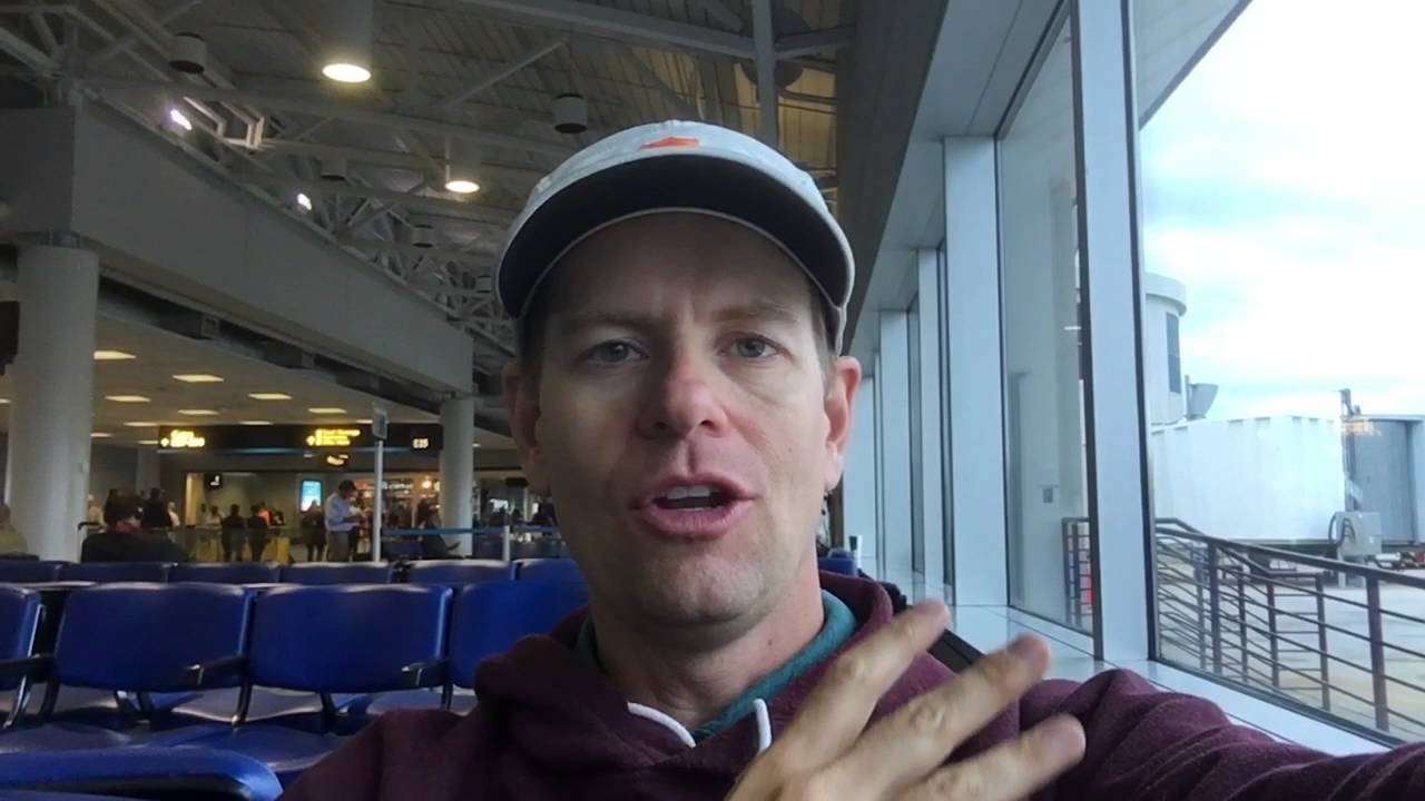 Bobby Lopez Analyzes My Swing, Great Insight For Golf - YouTube