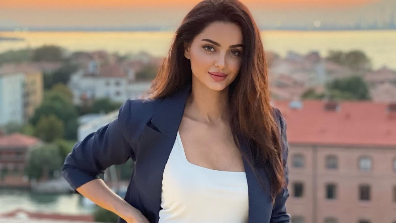 Mahlagha Jaberi beautiful Iranian model🌹 - YouTube