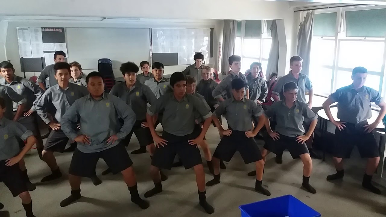 Year 9 (1) CBHS Haka 2018 - YouTube