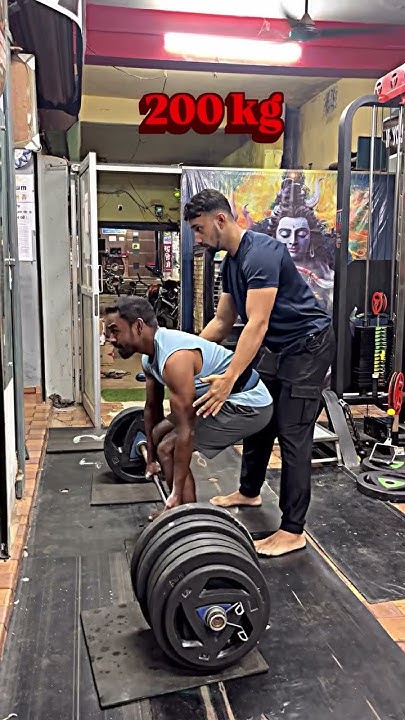 पहली बार deadlift मार रहे हैं 200 kg - YouTube