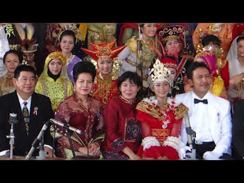 Mengenal Dosen UPI, Prof. Juju Masunah, M.Hum., Ph.D.