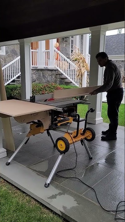 Dewalt Table Saw Set up. - YouTube