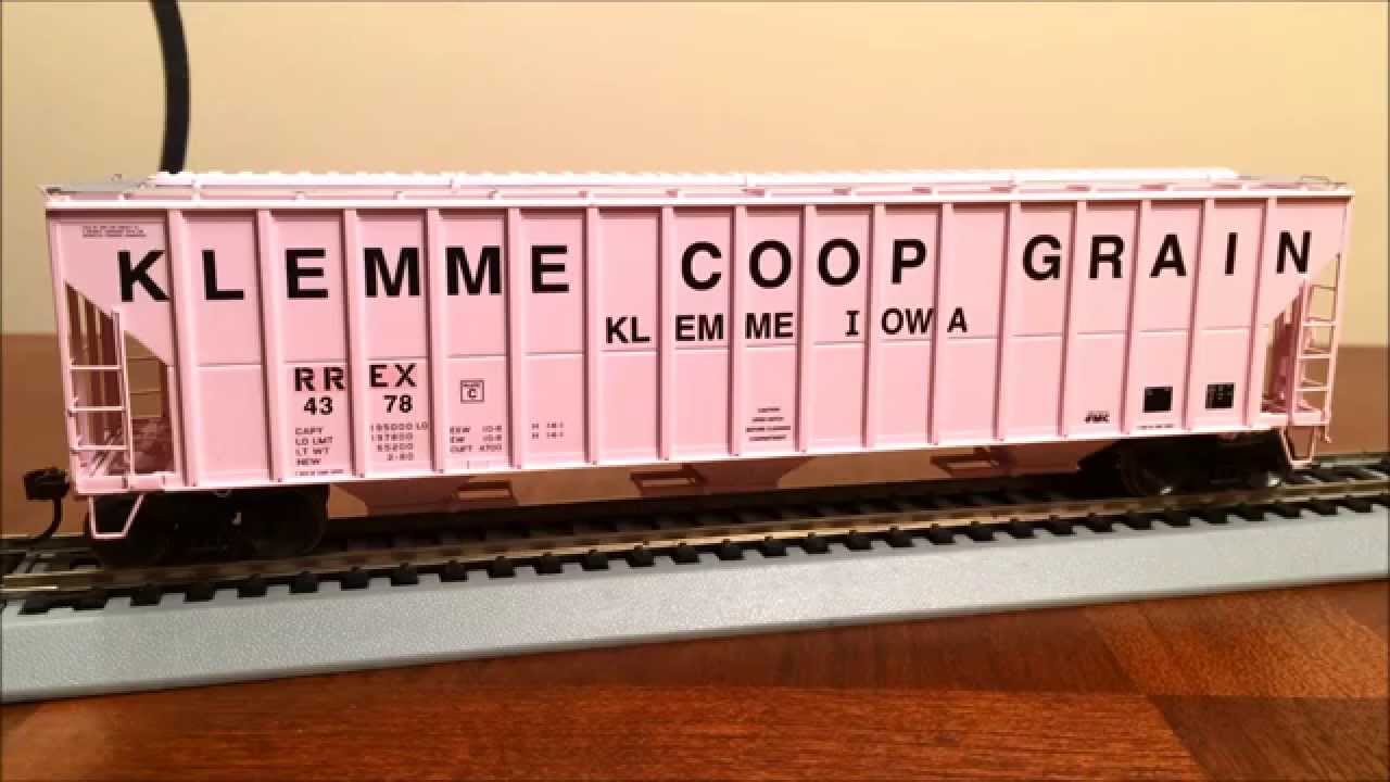 Episode 17: Athearn Pink 54' Covered Hopper (Klemme Coop Grain) - YouTube