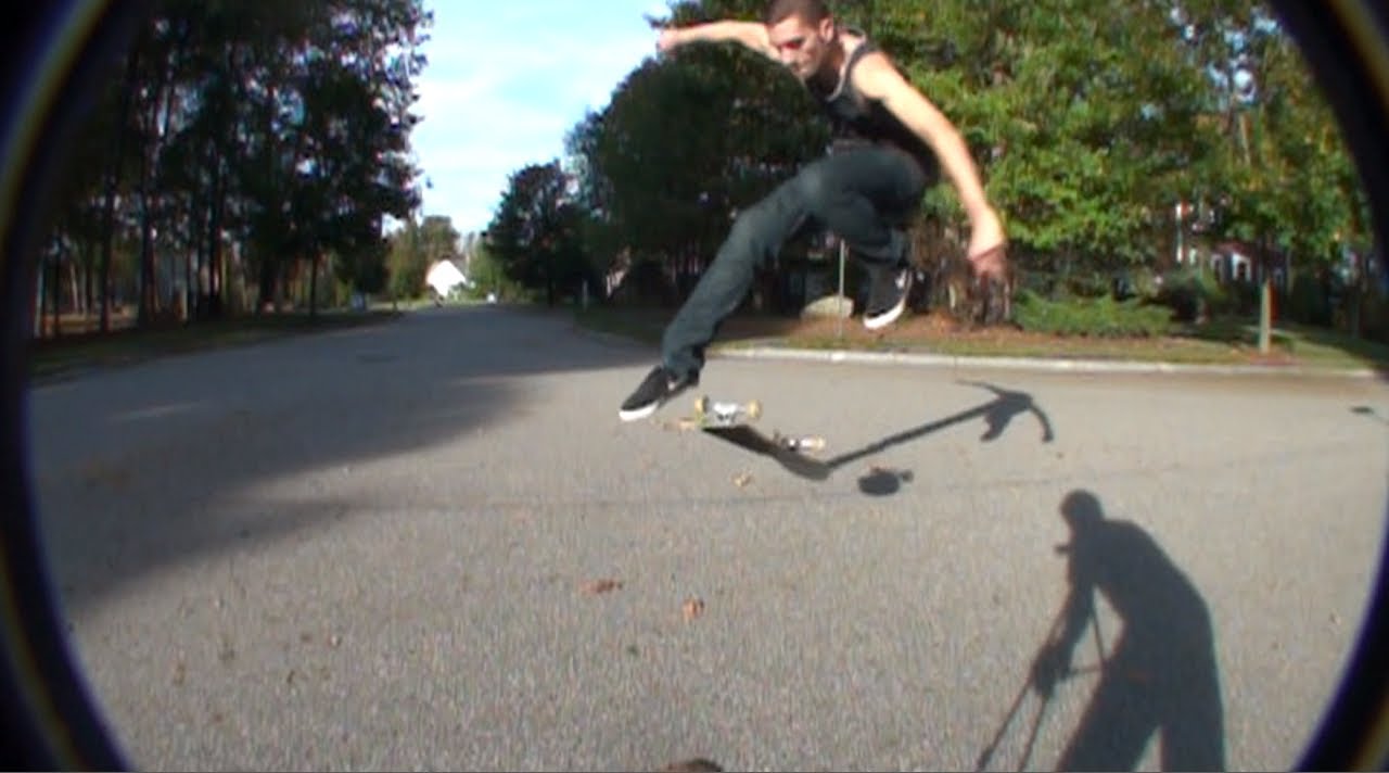 Slow-Motion 360 Flip (description) - YouTube