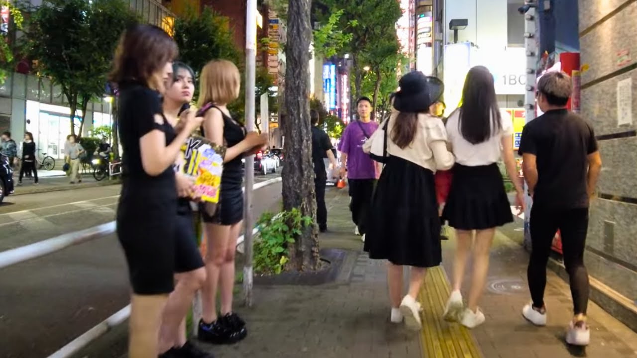 2023 Tokyo's Sleepless Town(Shinjyuku) is unbelievably Crazy 4k walking ...