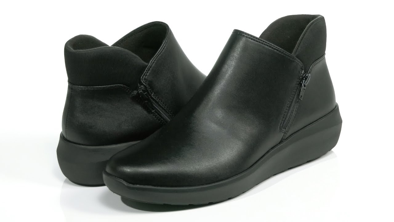 Clarks Kayleigh Mid SKU: 9551672 - YouTube