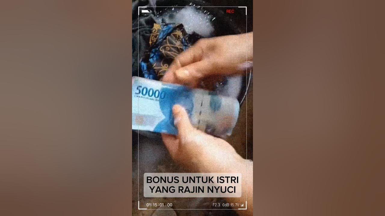 BONUS ISTRI, YANG RAJIN NYUCI 😆#videoshorts #funny #comedy #ngakak #lucu #humor - YouTube