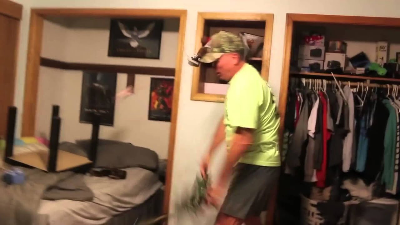 Psycho Dad Forgets To Clean His Room - YouTube