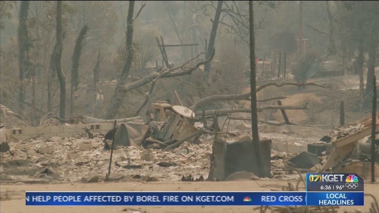 Borel Fire burns city of Havilah - YouTube