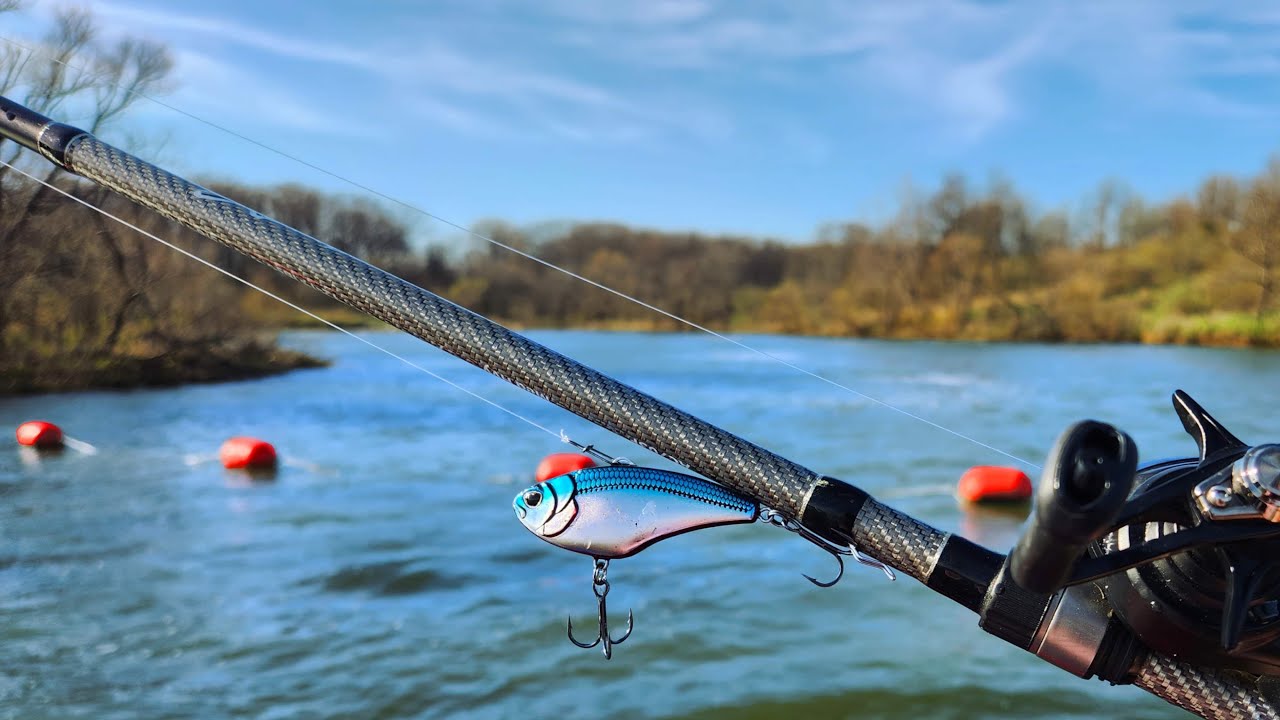 Clinton Lake Hot Water Discharge FULL of Fish! | Central Illinois ...
