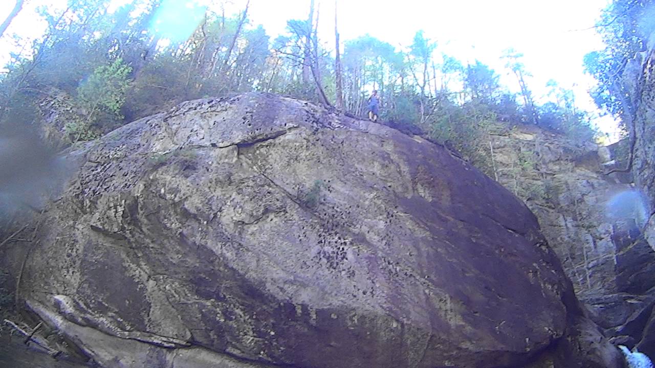 Redd's 60 foot Cliff Jump - YouTube