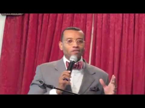 Pastor Dwight L. Ford preaching on New Years Eve (2015) - YouTube