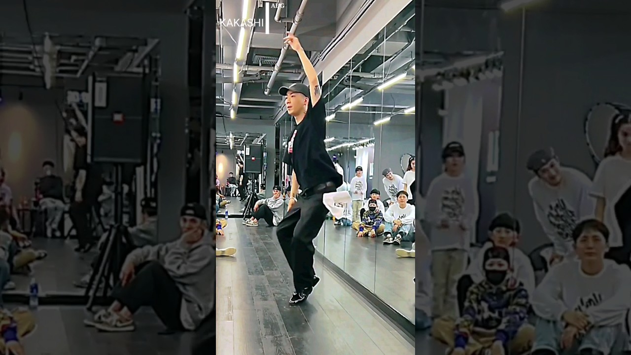 Hoan Popping show up smooth move front His Friends 🤌 Hoan Popping 2023 ...