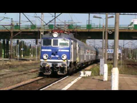 EU07-199 z TLK 53500 "Orange Kino Letnie" cz.1. - YouTube