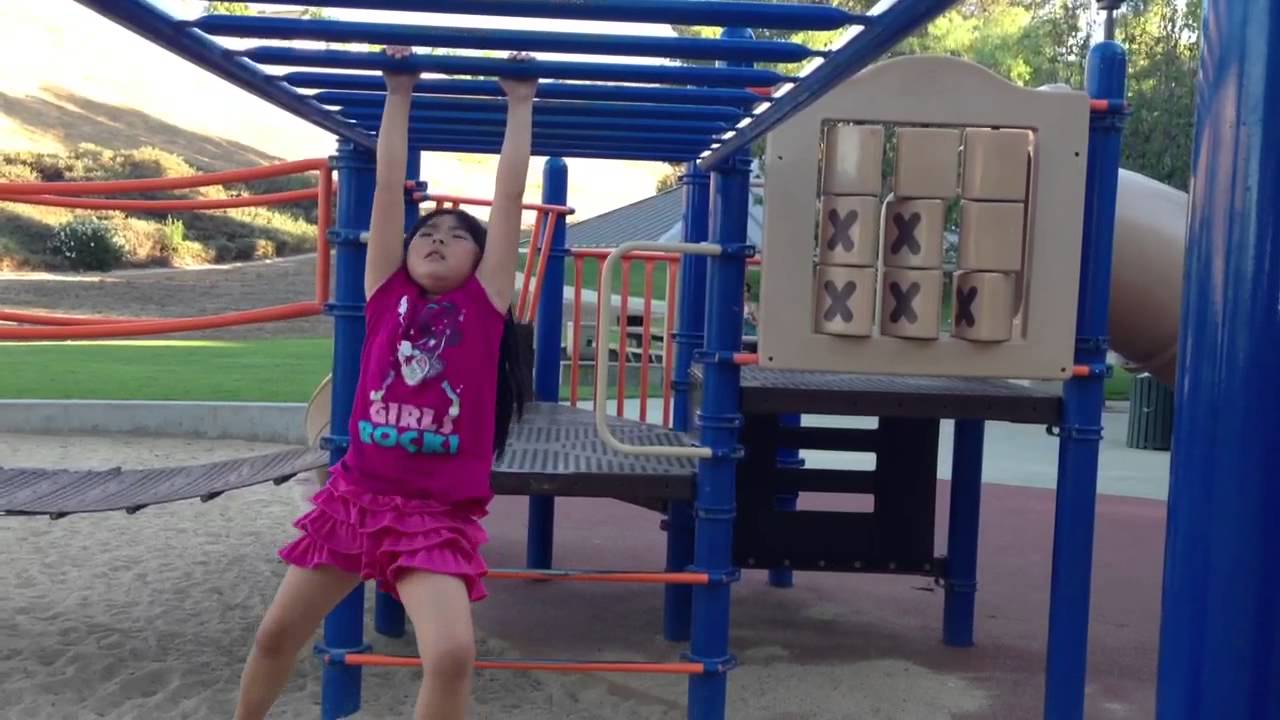 Monkey bar 2 - YouTube