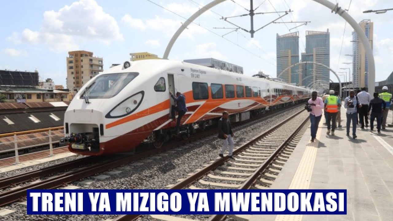 TRENI YA MIZIGO RELI YA MWENDOKASI KUANZA KUFANYA KAZI - YouTube