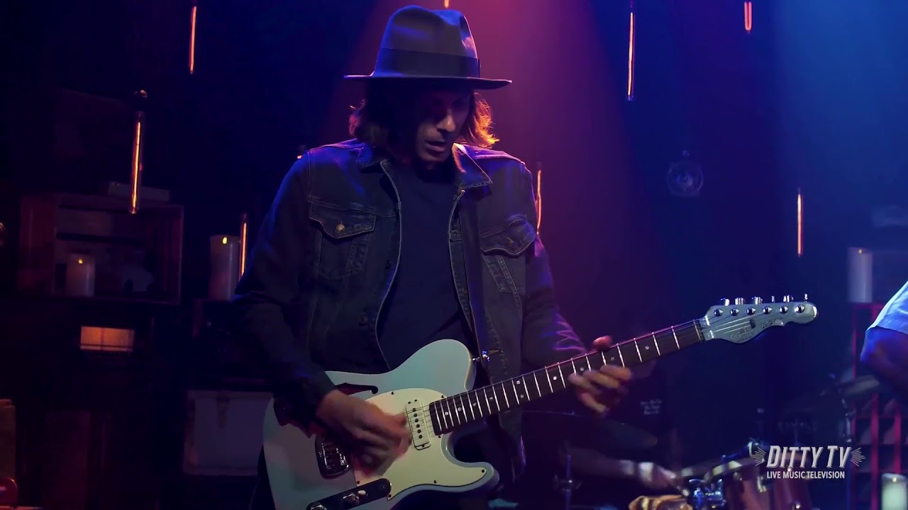 Jeremy Pinnell performs Ballad of 1892 on DittyTV - YouTube