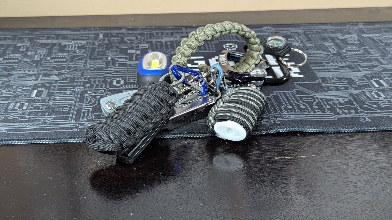 EDC keychain essentials - YouTube