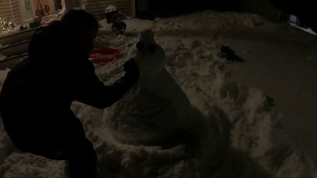 Building A Snowman Part 1 ️ - YouTube
