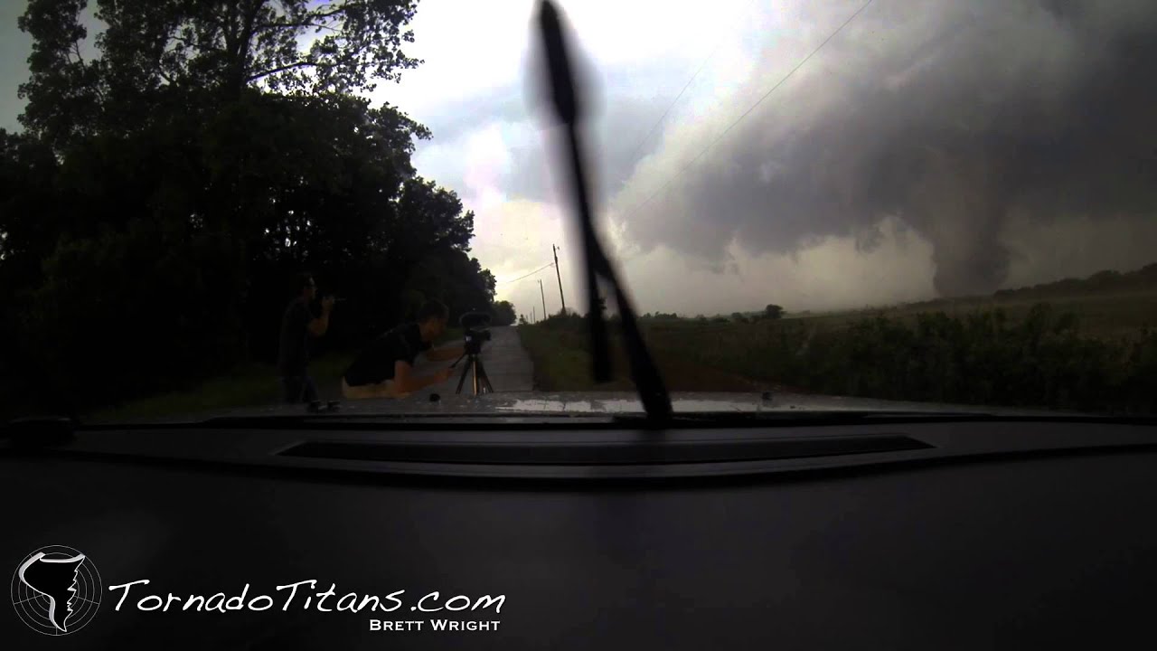 5-19-13 Violent EF-4 tornado near Shawnee, OK GoPro footage - YouTube