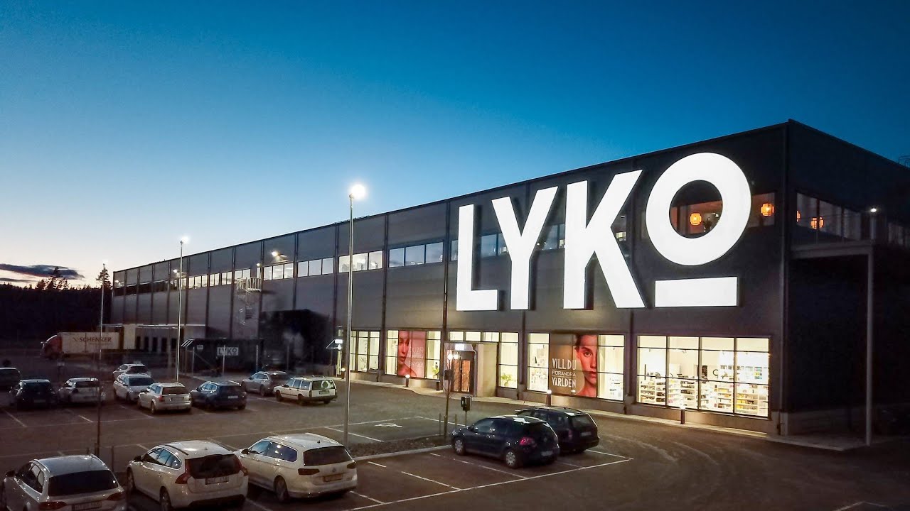 Lyko Warehouse (Eng) - YouTube