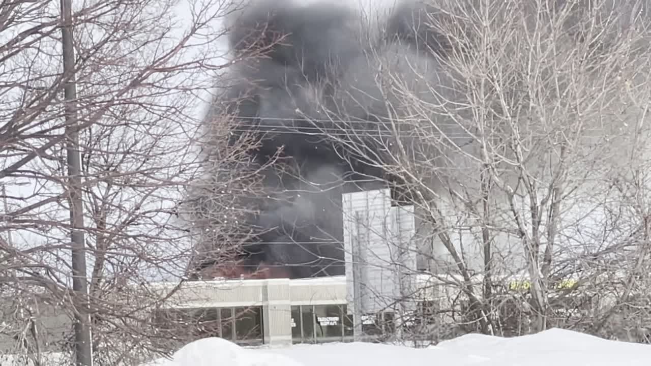 Emergency crews respond to fires in Waukesha County, Milwaukee | FOX6 ...